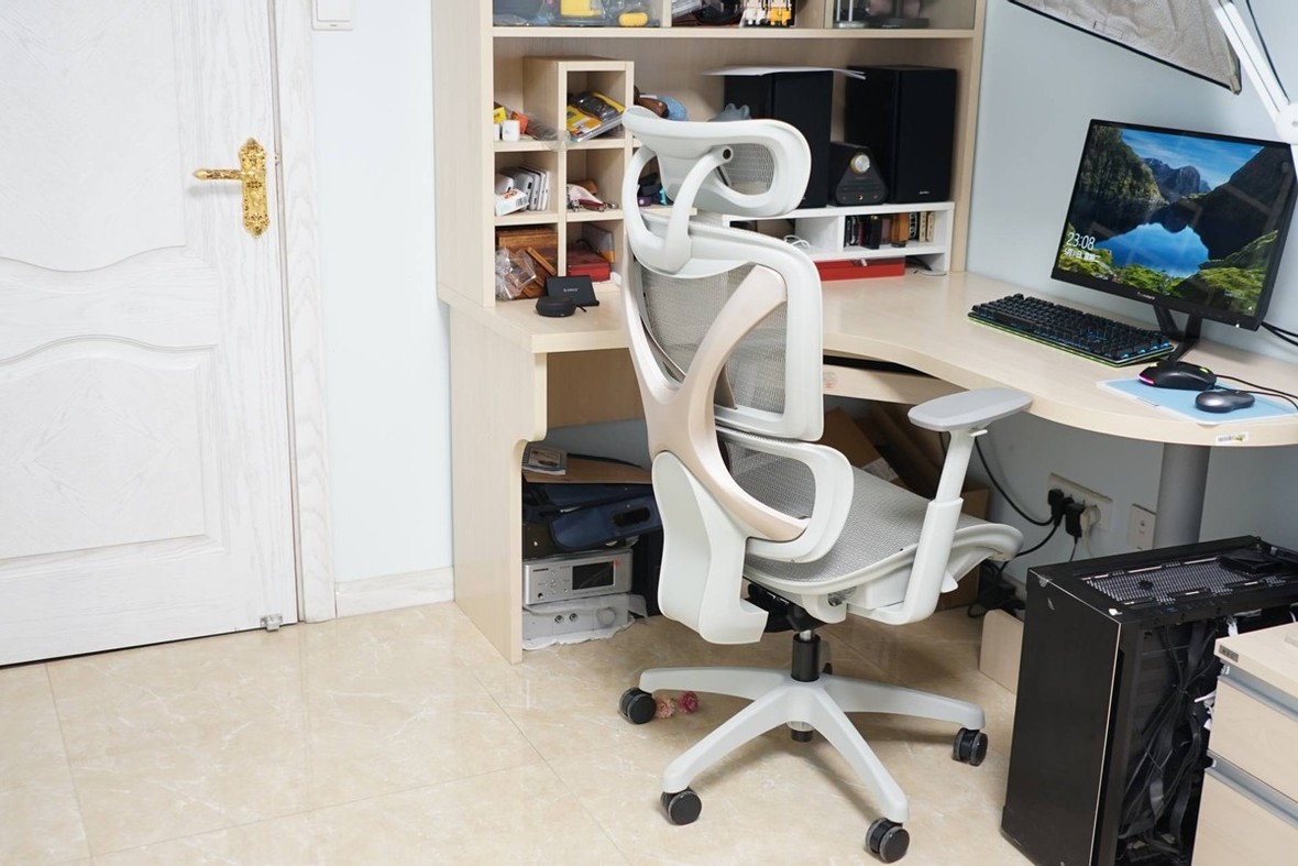 永艺XY椅-月光骑士：双背联动更舒服 - 太火鸟-B2B工业设计与产品创新SaaS平台