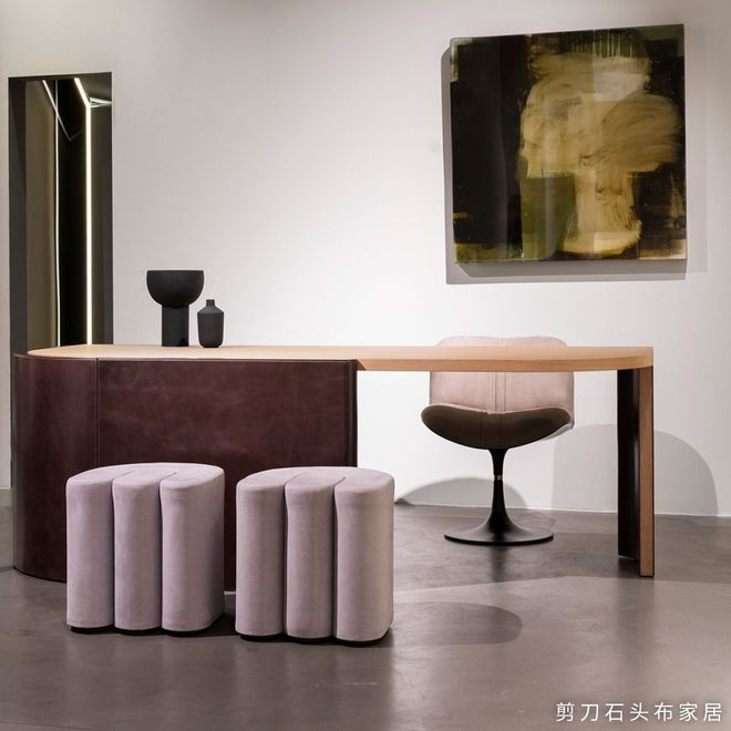 BAXTER新款办公桌，颜值爆表，火爆全网！ - 太火鸟-B2B工业设计与产品创新SaaS平台